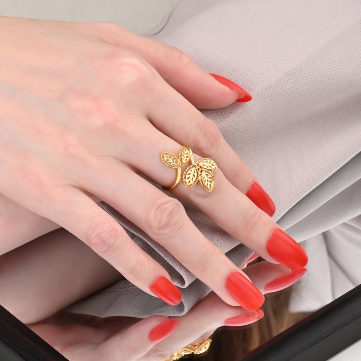 Zhulian Malaysia. Ketum Leaves Bypass Ring Gold Plated