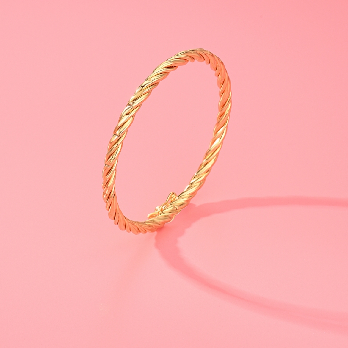 Zhulian Malaysia. Minimalist Twisted Bangle Gold Plated